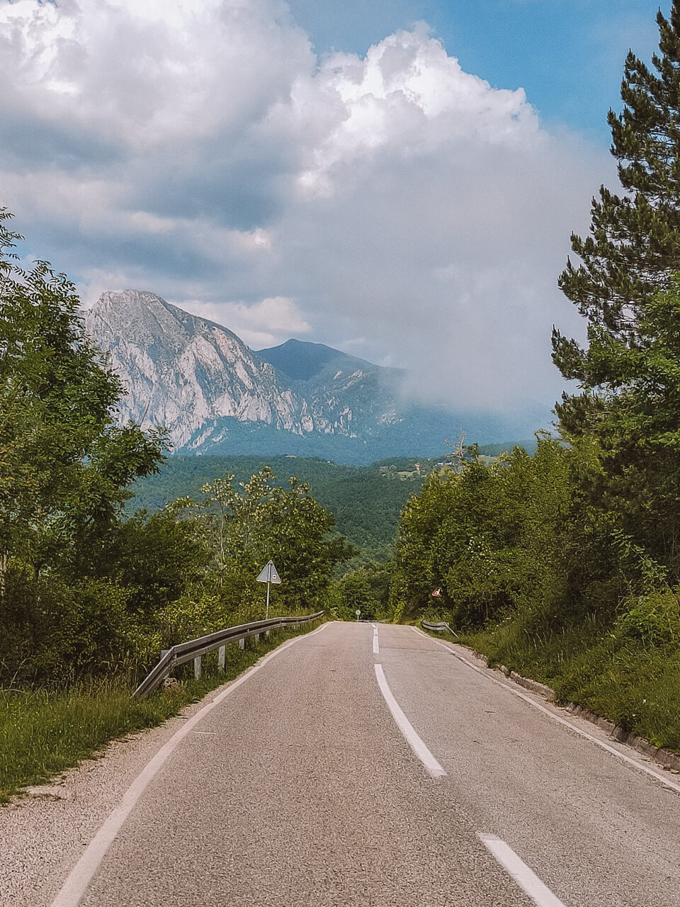 Sarajevo nach Dubrovnik: Die beste Route & Möglichkeiten (Local's Guide)