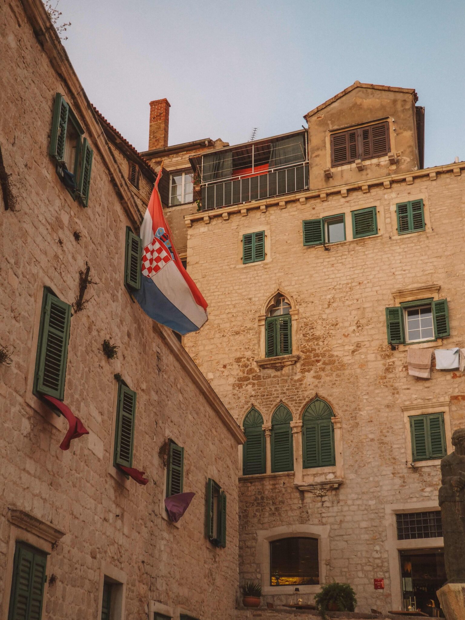 Dalmatien in Kroatien: Schönste Sehenswürdigkeiten + Route