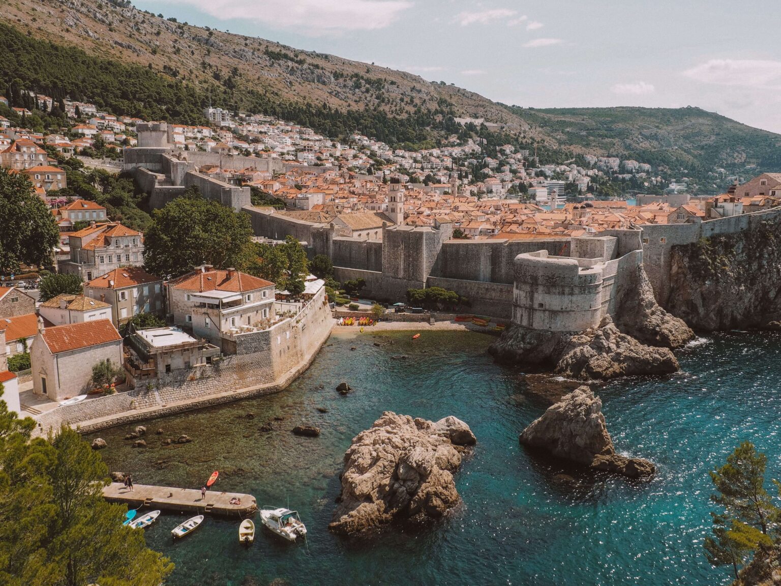 Dalmatien in Kroatien: Schönste Sehenswürdigkeiten + Route